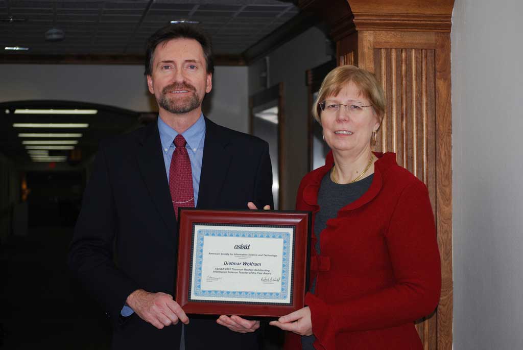 SOIS Associate Dean Dietmar Wolfram planning to retire – School of ...