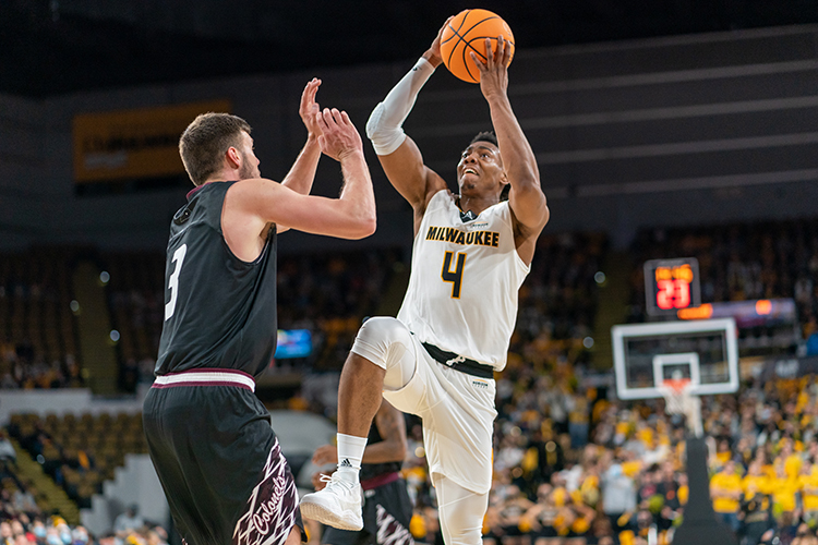 Men's basketball hosts home series Jan. 13, 15