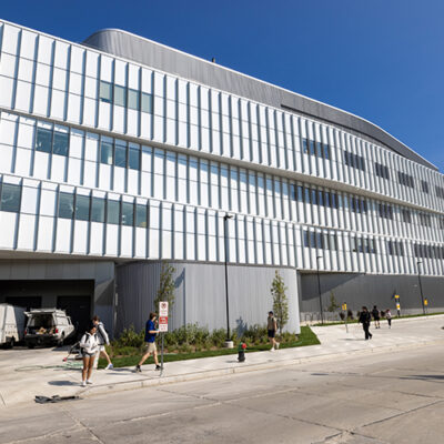 UWM shows off its new Chemistry Building